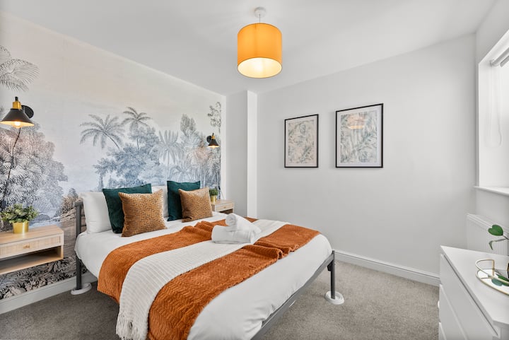 Boutique Bristol Abode - Sleeps 11 - Brístol