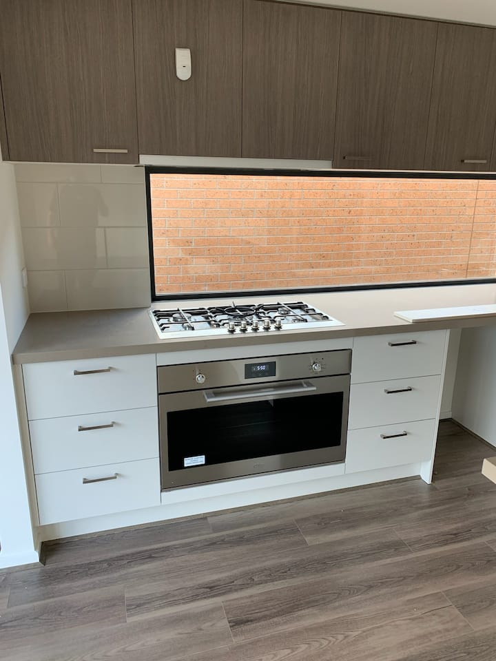 Clean Room # 1 In A Clean House In Bacchus Marsh - Bacchus Marsh