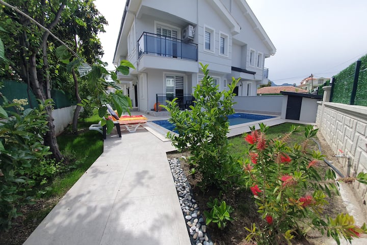 Villa Mandarin-real Central 3+1 Ensuite & Prv.pool - Dalyan