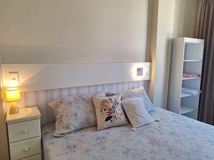 Quarto E Sala - Praia Flamengo - Rio de Janeiro