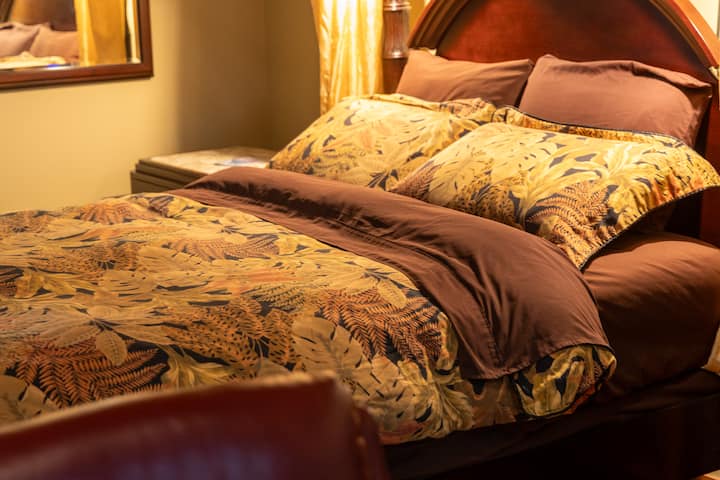 Bostrom's Guesthouse
Trail Suite - Ucluelet