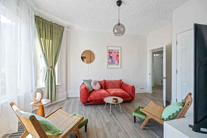 Designer 2beds+| K+q+extra|walk To Falls|patio - Niagara Falls