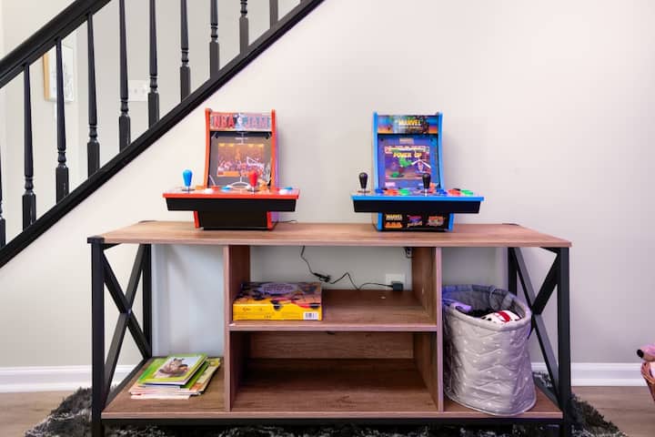 3br Home With Game Room - Raleigh, NC