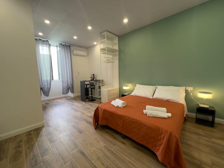 Luxury Room: Comfort A Napoli - Naples