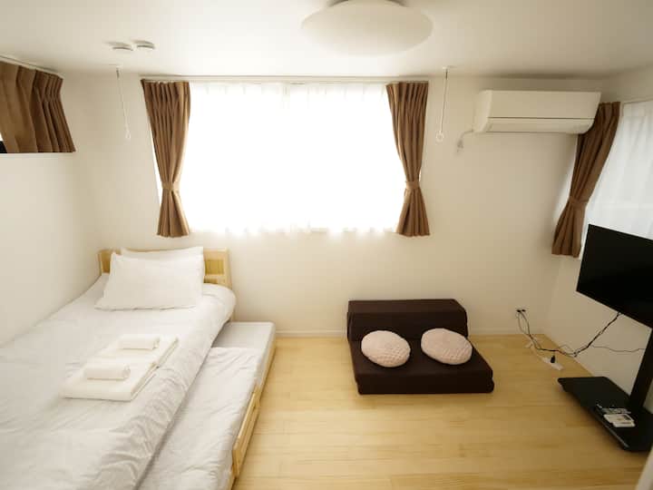 2024年新築マンション40㎡/渋谷5駅/新宿3駅/最寄駅まで徒歩14分/4名宿泊可能（寝室2部屋） - Chofu