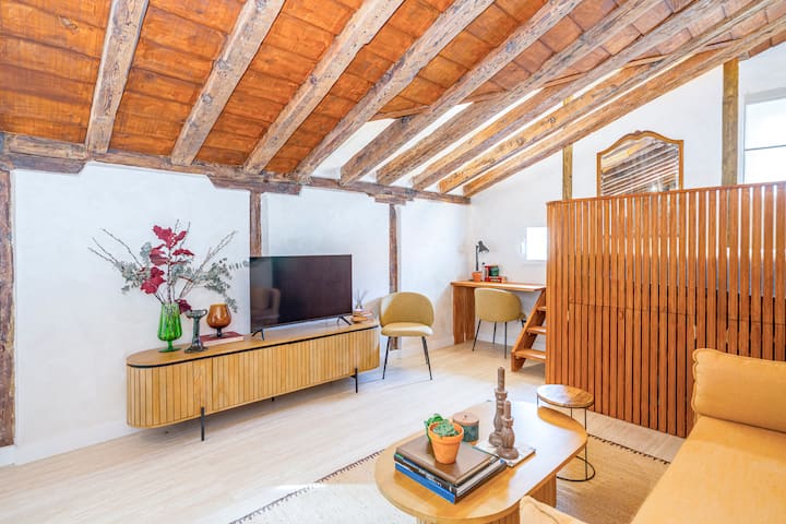 Temporary Accommodation: Centrally Apartment - Madrid