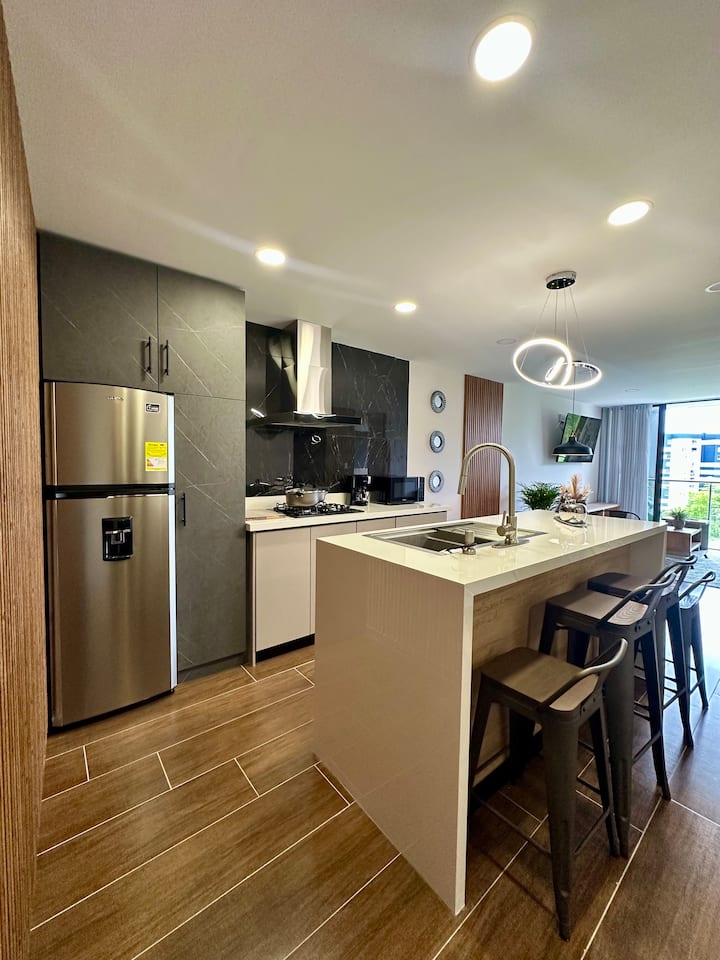 Modern & Cozy Stay | 3-br Apartment W/ Parking - Dosquebradas