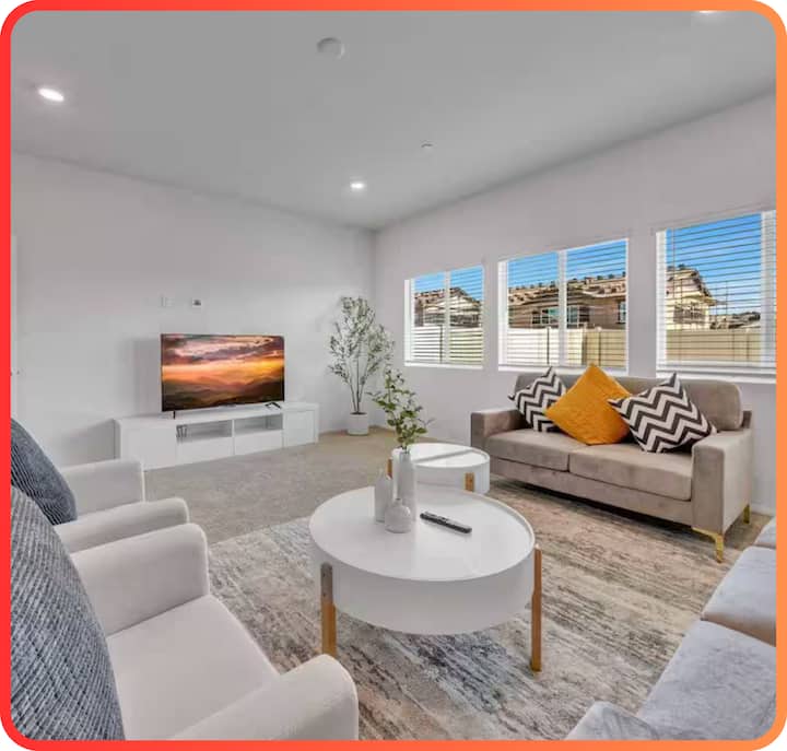 Elegant Vantage Estate | Big Fenced Yardg#42252 - Moreno Valley, CA