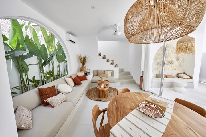 Tropical Modern 2br Villa In Canggu With Pool - Canggu