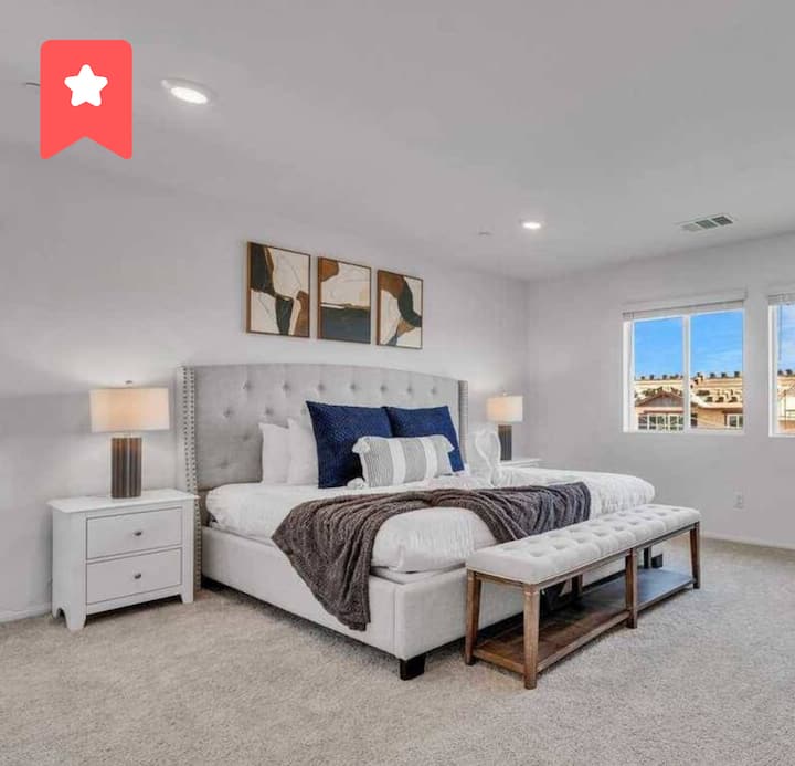 4b Vantage Estate | Wfh Ready | Wide Yard E#42252 - Moreno Valley, CA