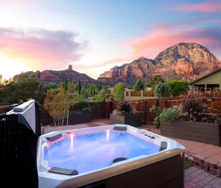 Thunder Mtn, Coffee Pot Views, Hot Tub Getaway - Sedona, AZ