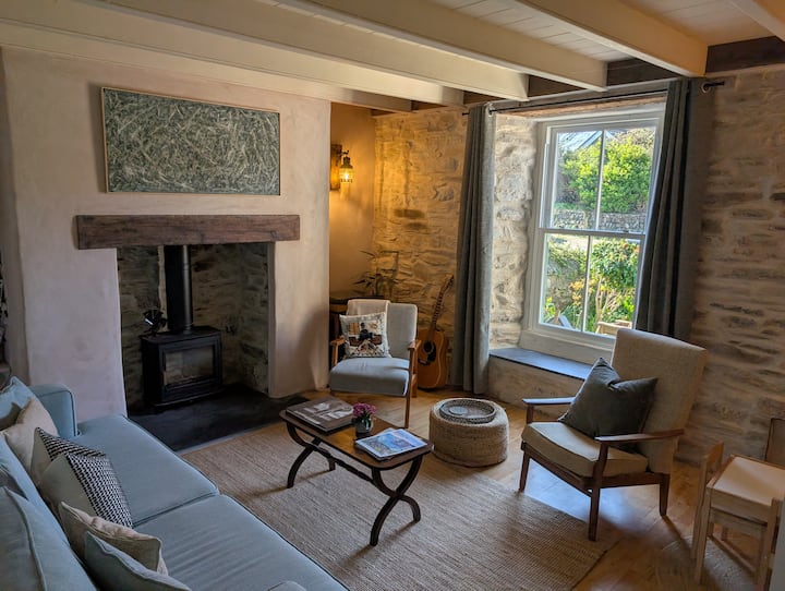 Homely Cottage In Coastal Village - St Agnes