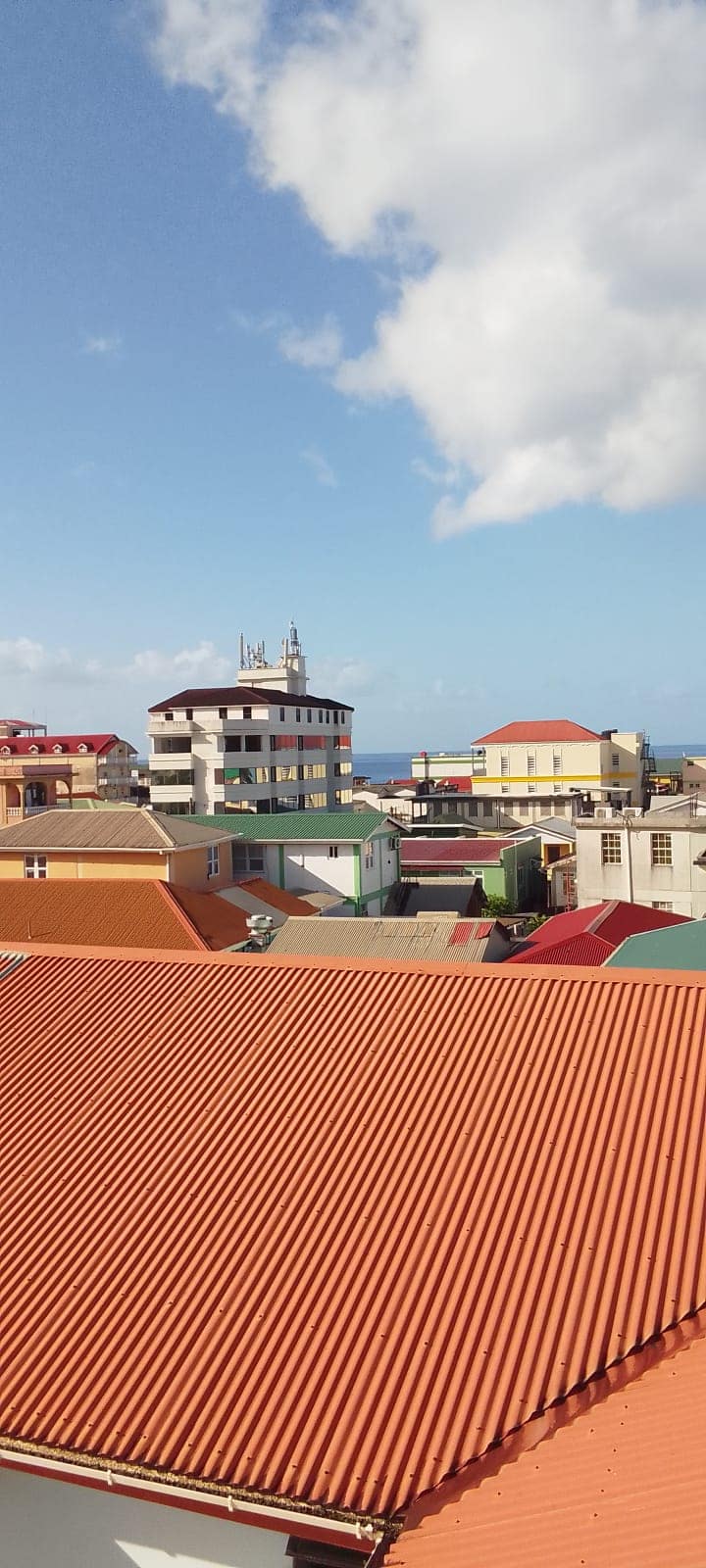 Shared Apartments On Kennedy Ave - Roseau