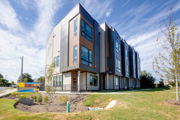 Music City Abode & Cowgirl Up | Dual Townhomes! - Nashville, TN