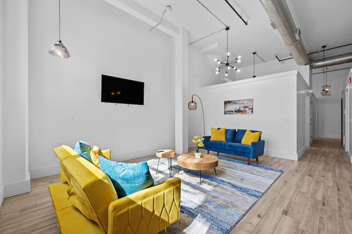 2br Classic Warehouse: Near Nyc, Pets Ok & Gym - Montclair, NJ