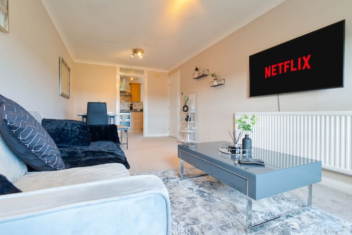Comfy Stylish Apartment W/ Parking Long Discount! - Canterbury