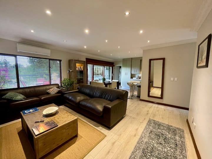 Stunning, 3-bedroom Penthouse Apartment - Sandton