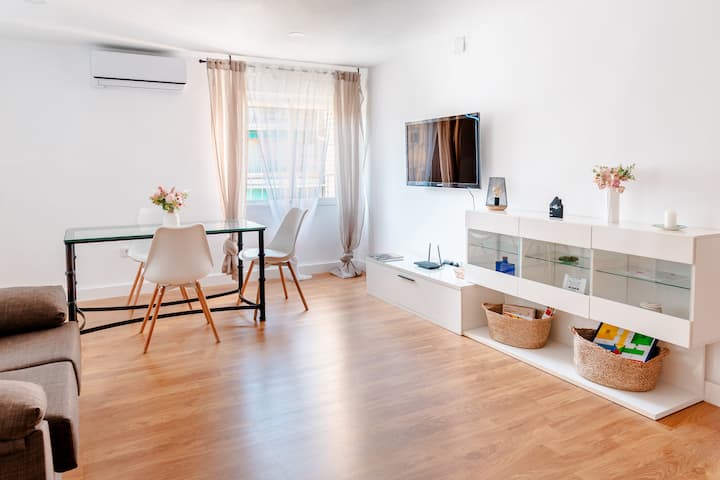 Reformado Y Muy Tranquilo A 5 Min De Puente Romano - Córdoba, Spain