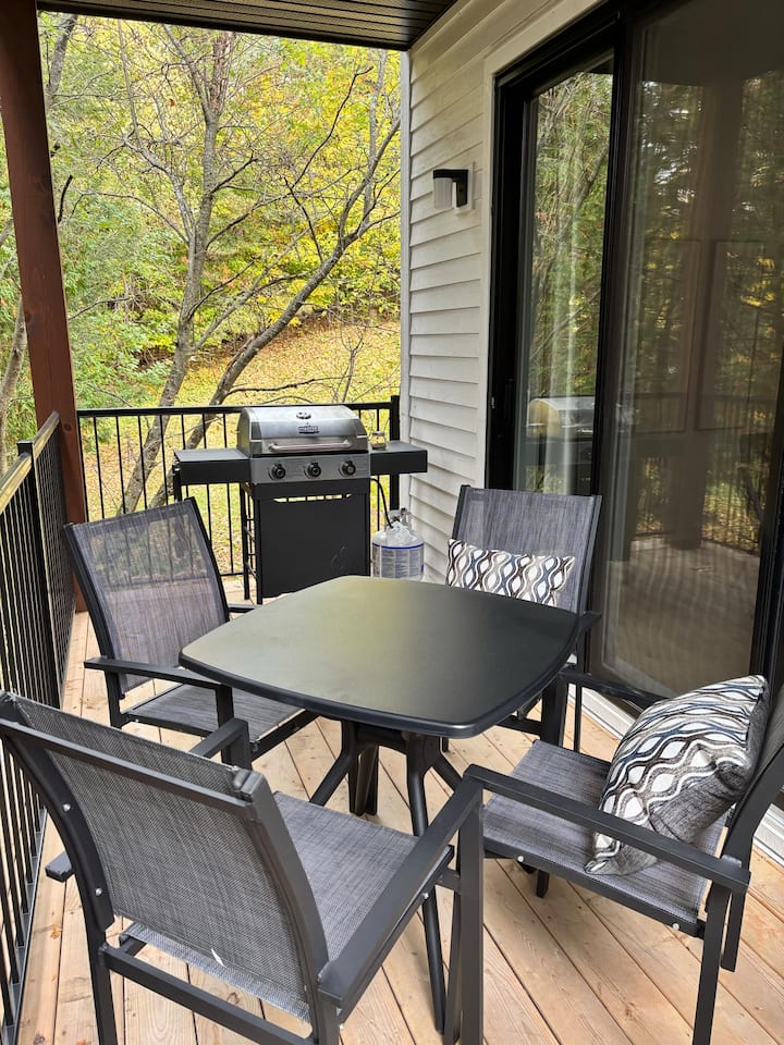 Le 204 : Spa/foyer/navette/air Climatisé - Mont-Tremblant