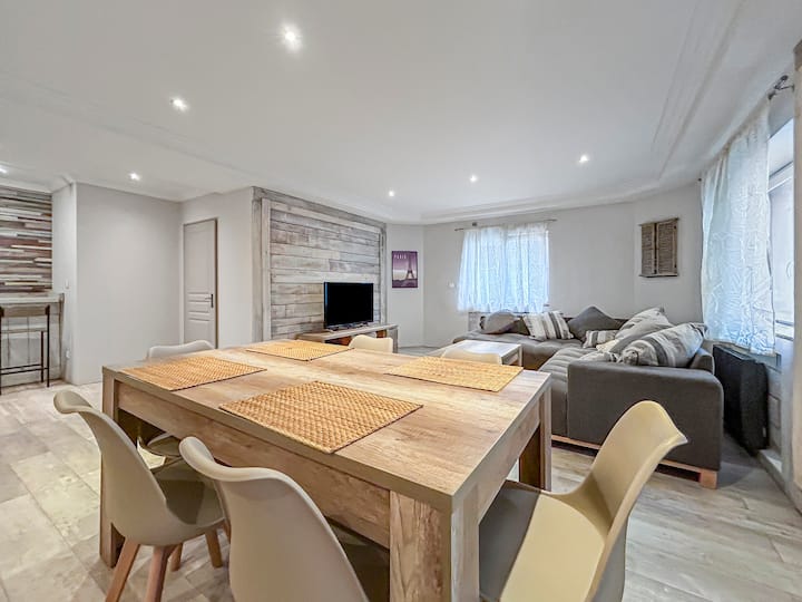 Grand Salon Cosy Dijon Centre & Garage 2 Places - Dijon