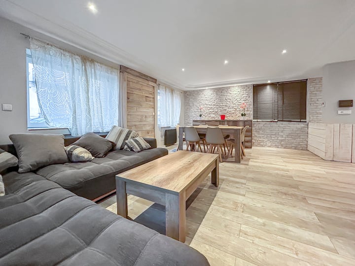 Le Grand Salon Cosy à Dijon Centre & Garage Privé - Dijon