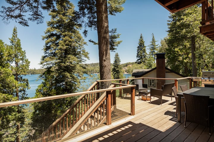 Two Fireplaces | Holiday Decor | Lakefront - Lake Arrowhead, CA