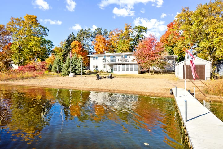 Big Sandy Beach House - Savanna Portage State Park, McGregor