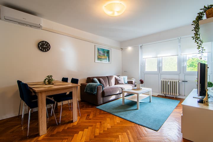 Flexible Selfcheckins 109 / Bedroom / New - Zagreb