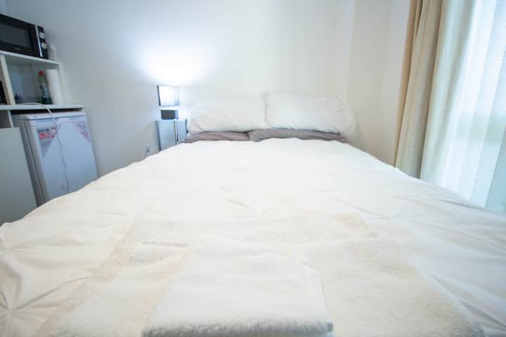 1 Bed Studio, Sleeps 2, Close To City Centre - Manchester