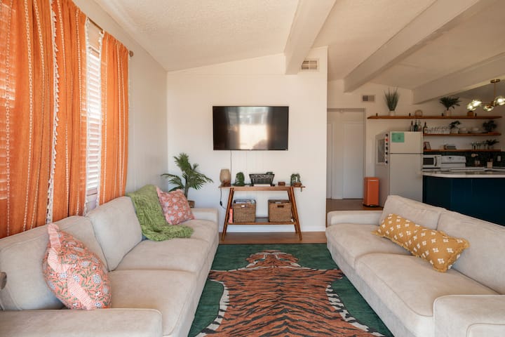 Flamingo Way | Pet-friendly Waterfront With Dock - Jamaica Beach, TX