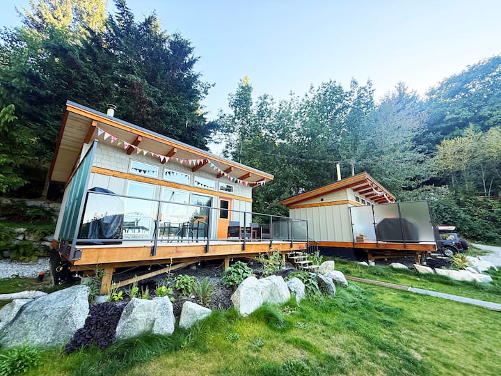 Headwater Marina Cabins (Winni) - Vancouver Island