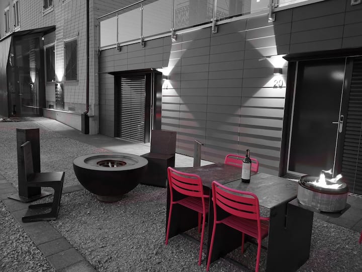 Private Suite Mit 2 Zimmern, 3 Duschen 1 Badewanne - Rapperswil-Jona