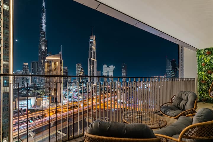 Prime Location Full Burj View 2 Min To Dubai Mall - Dubai