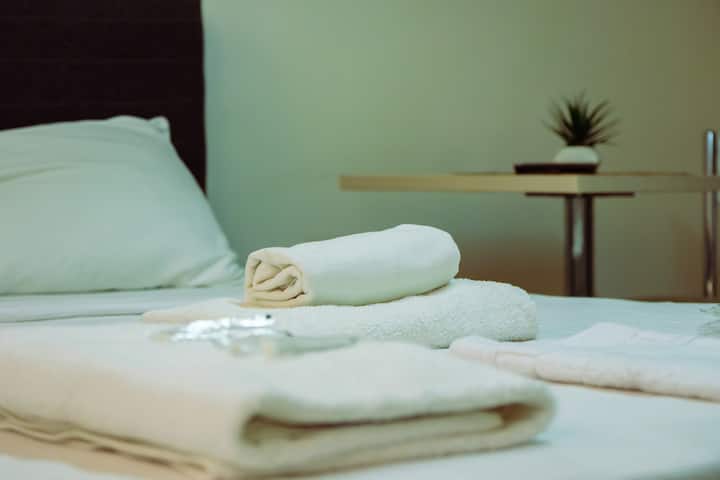 Center Of The City Izmir; Aqqa Accommodations - Izmir