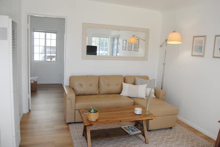 The Beach Bungalow - San Diego, CA