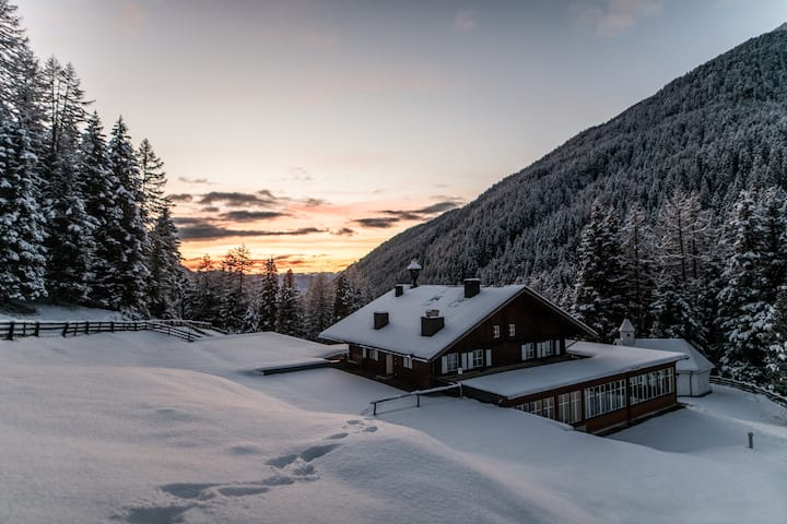 Badl – Retreat In South Tyrol’s Alpine Nature - Niederdorf