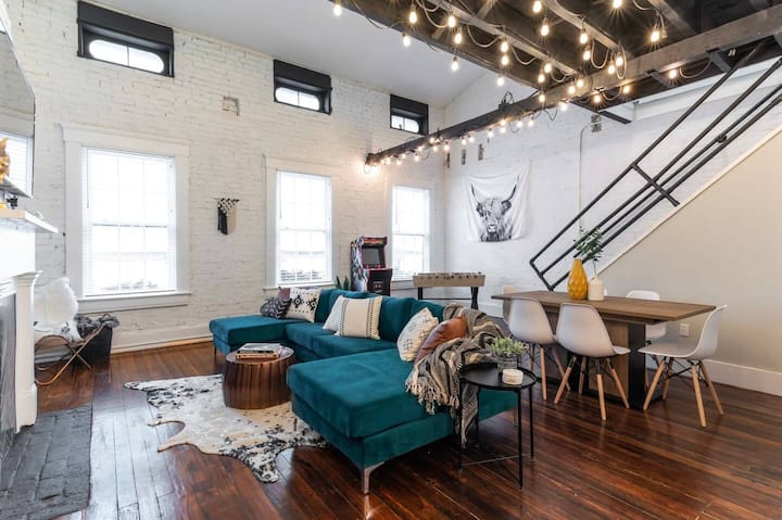 Modern Spacious Loft | Sports, Otr, Uc, Casino! - Cincinnati, OH