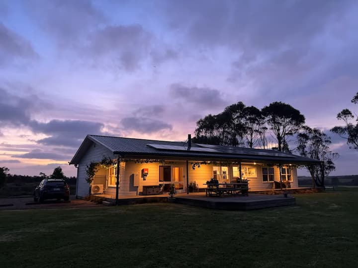 12 Apostles Farmstay Adult Retreat Pet Friendly - Port Campbell