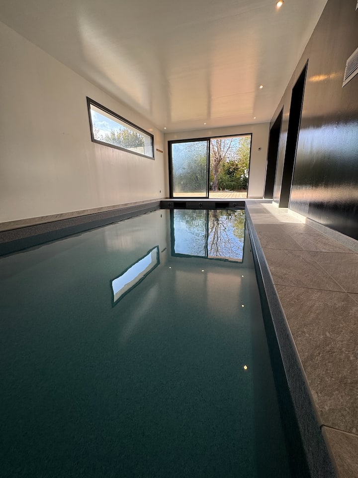 Nouveau Villa Avec Piscine Intérieure Chauffée - Fouesnant