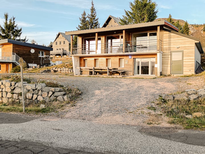 Chalet*wifi*parking*boulodrome - Besse-et-Saint-Anastaise
