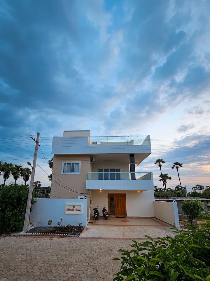 Beach A Villa

A Beach-front Private-pool Villa - Chirala
