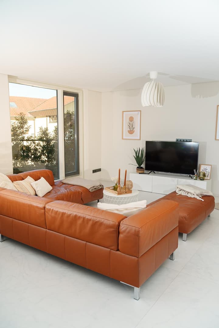 180 M² Luxuriöse Maisonette Mit Panoramablick - Stuttgart
