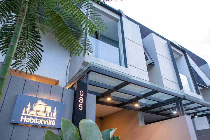 Habitatville - Batu Aesthetic Villa - Batu