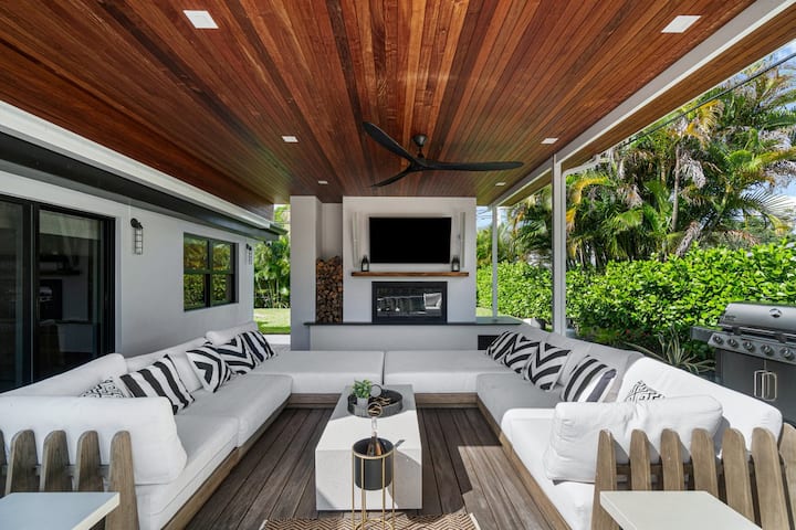 Delray Beach Paradise - Heated Pool, Hot Tub, 4br - Delray Beach, FL