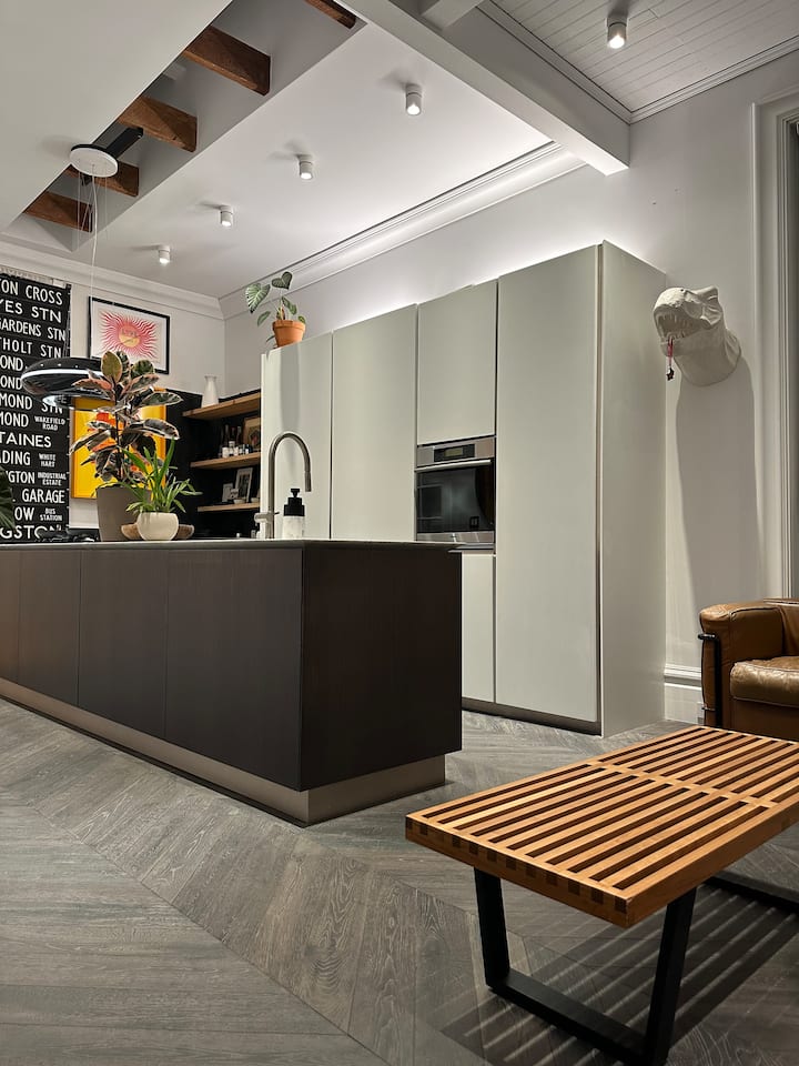 Mission Jewel Box. - San Francisco, CA