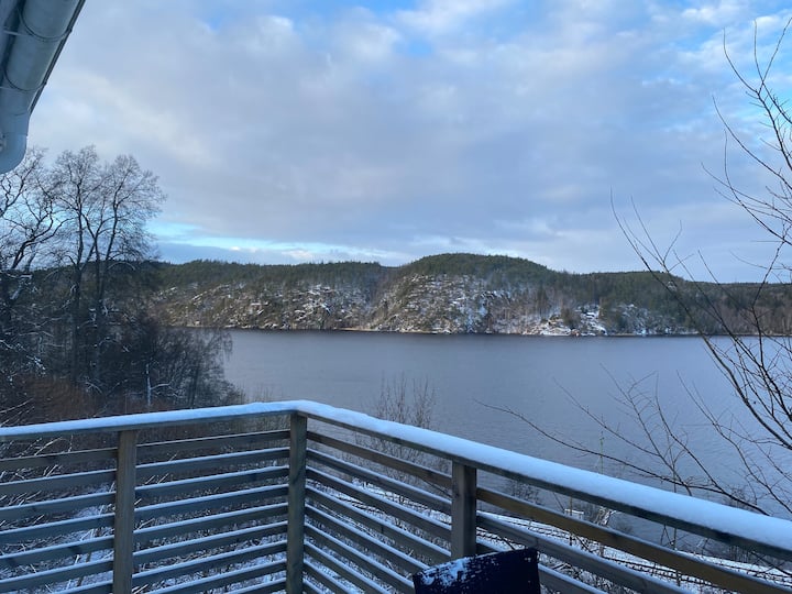 Lägenhet 100 Kvm Med Balkong - Lerum