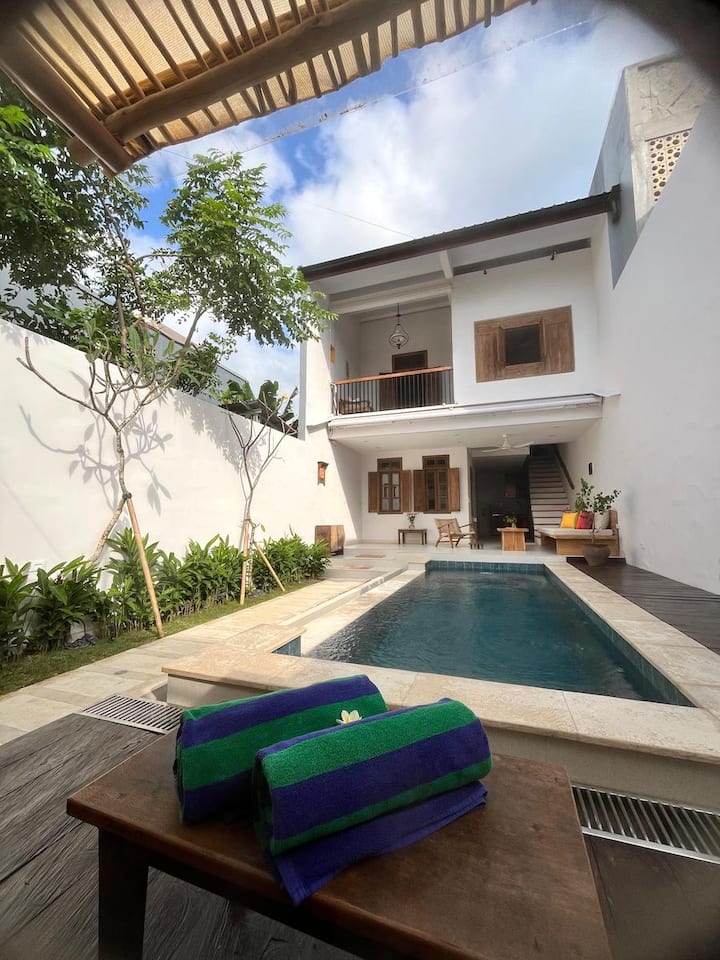 Brand New Private Villa In Kerobokan Seminyak - Australia