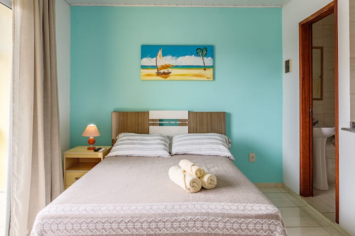 Espaço Inteiro: Barra Da Lagoa 60 Metros Da Praia2 - Florianópolis