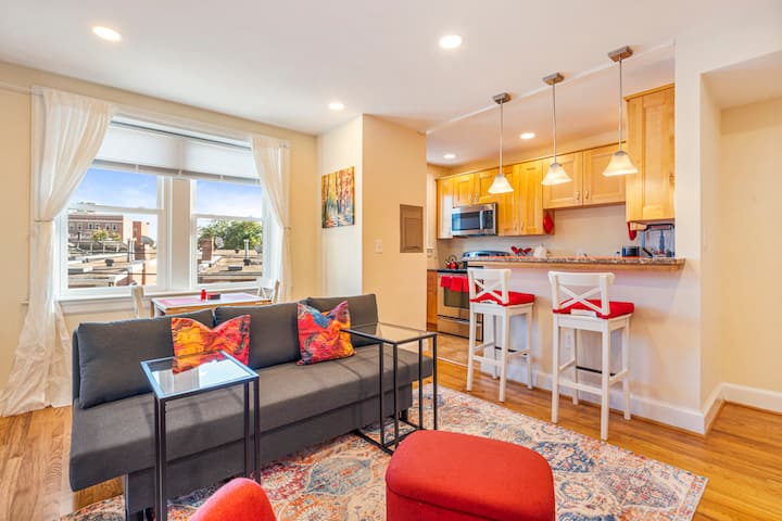 Adams Morgan, Dupont Circle, With City Views 14. - Washington, D.C.