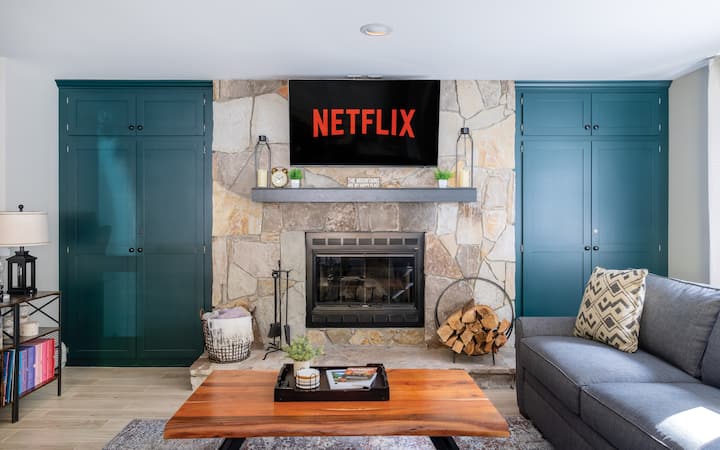 Slopes N Seasons | Trailside Condo At Mount Snow - Mount Snow, VT